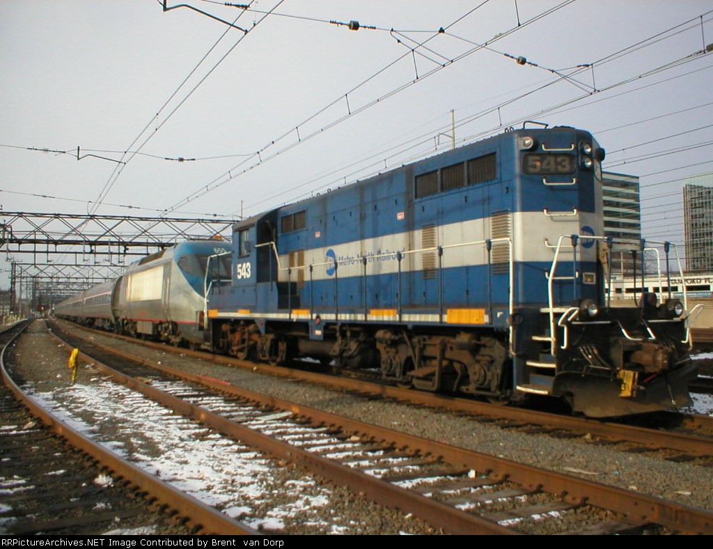 MNCR GP8 543 AMTK 190 rescue